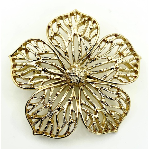 Gerry’s | Jewelry | Signed Gerrys Vintage Gold Tone Flower Brooch Pin ...
